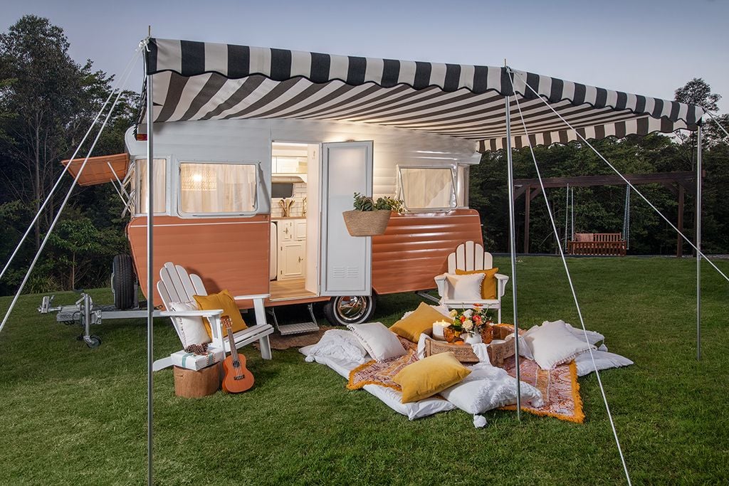 See Inside the Ultimate Retro Caravan Renovation | Endeavour Lotteries